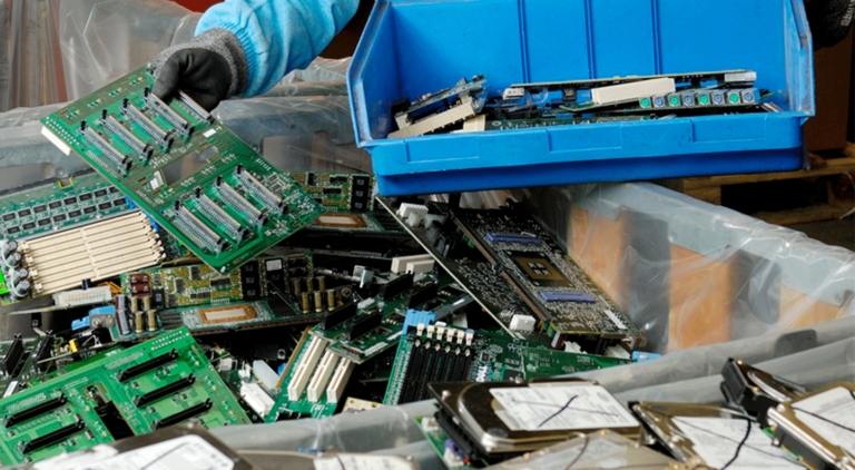 Computer Recycling – E-waste Logistics
